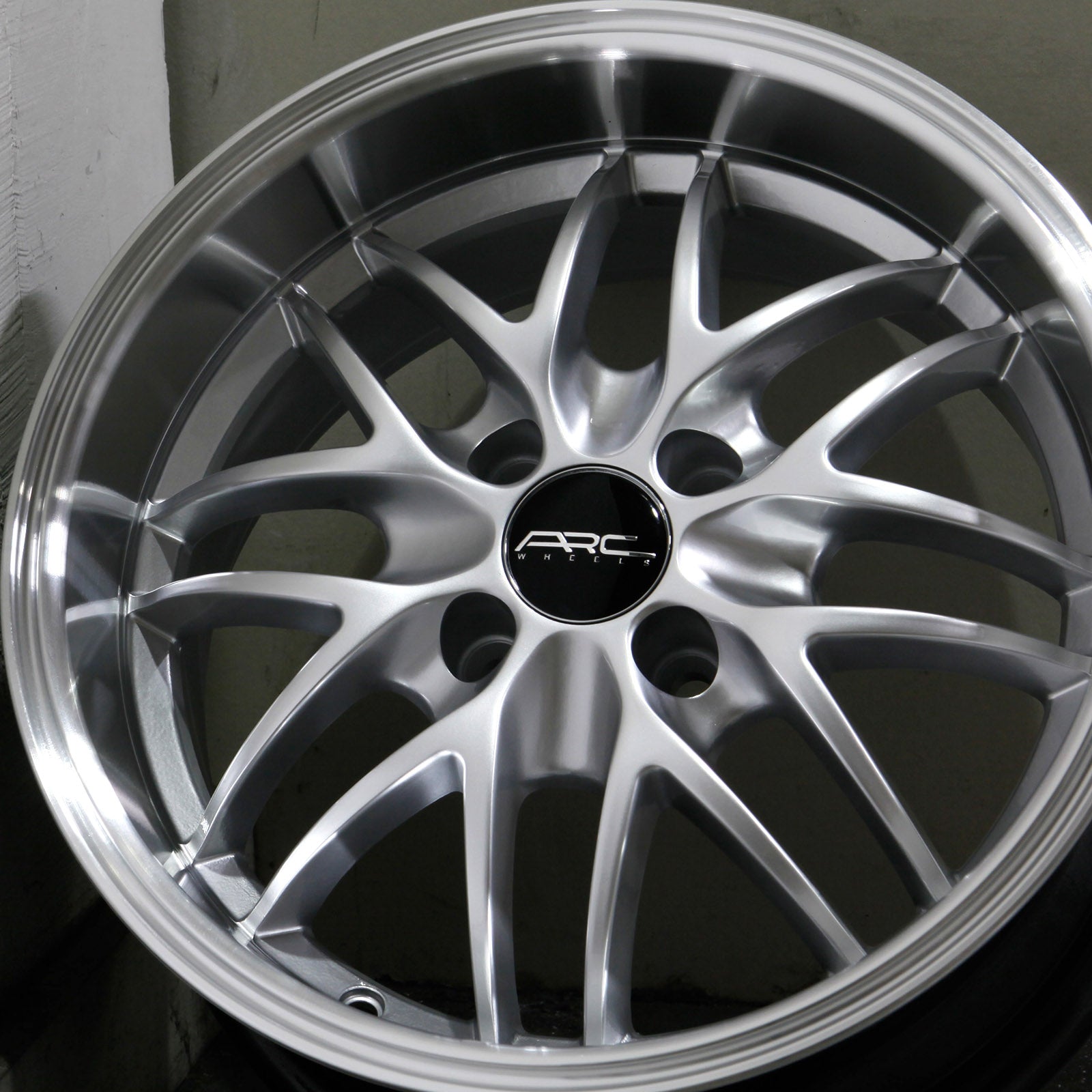 ARC Wheels AR3 Hyper Silver – aspire MOTORING