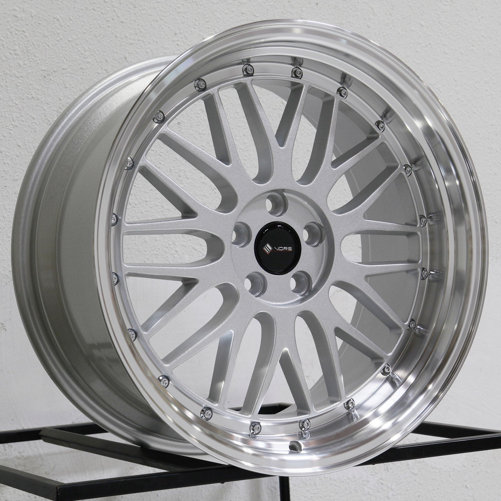 Vors Wheels VR8 Silver – aspire MOTORING