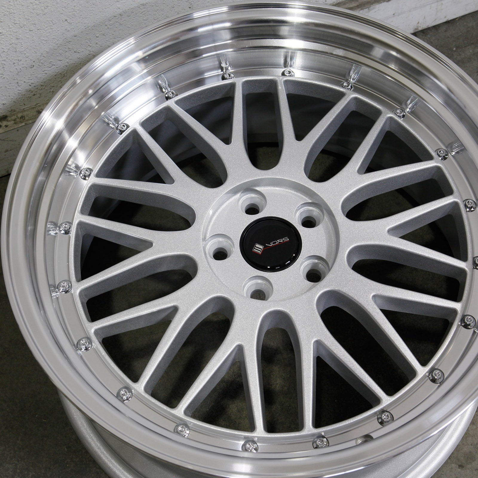 Vors Wheels VR8 Silver – aspire MOTORING
