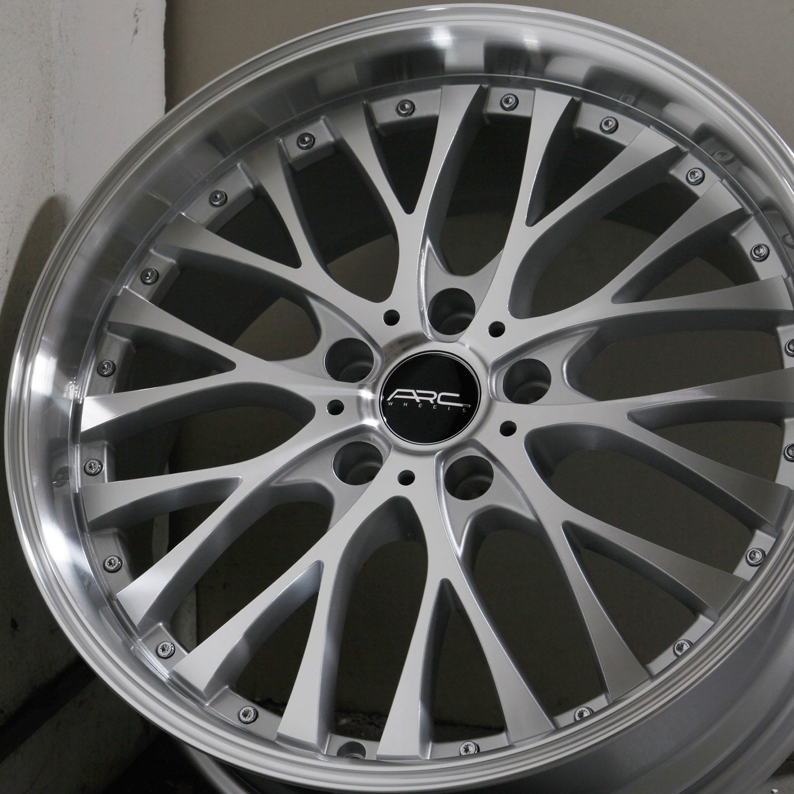 ARC Wheels AR6 Silver Machined – aspire MOTORING