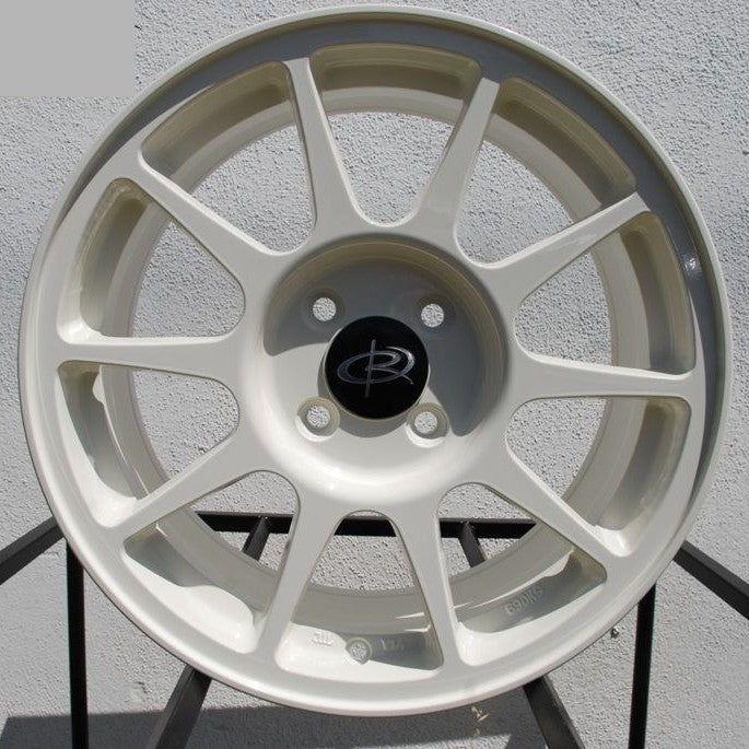 Rota Wheels R Spec Champion White – aspire MOTORING